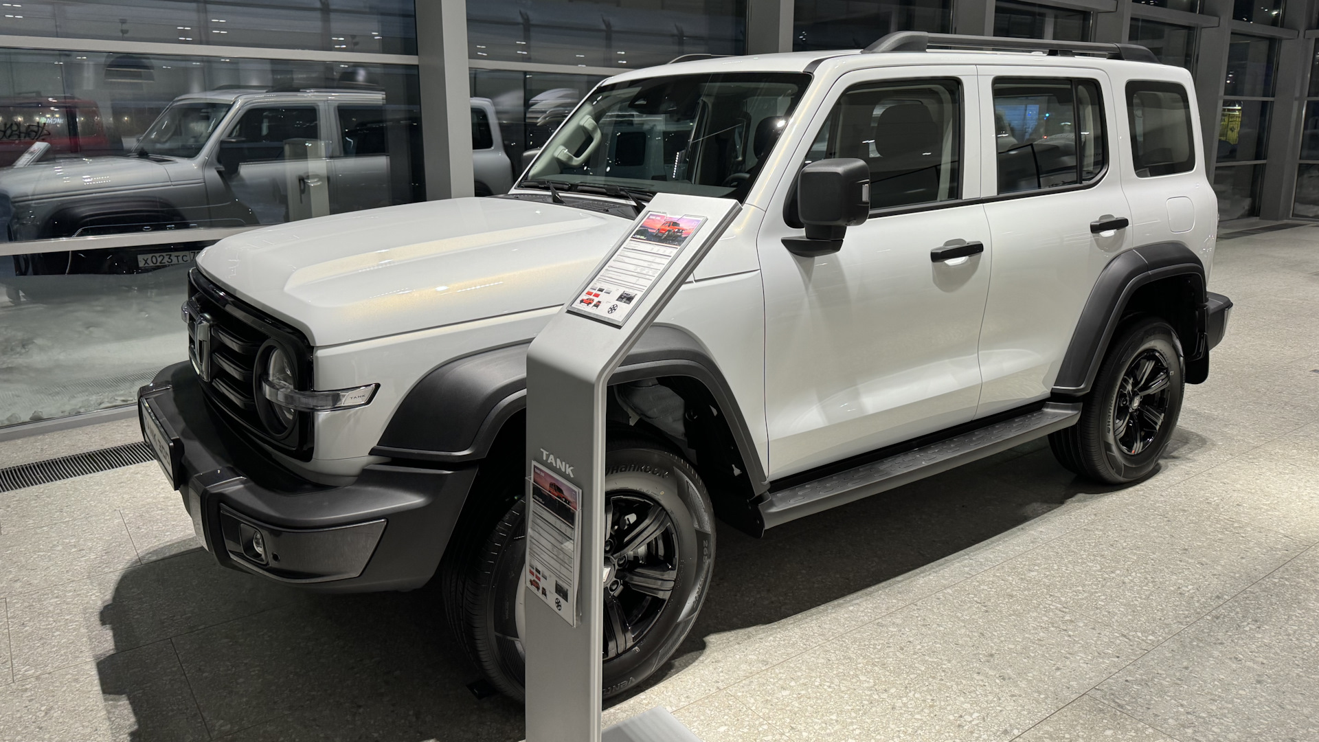 Tank 300 2.0 бензиновый 2023 | на DRIVE2