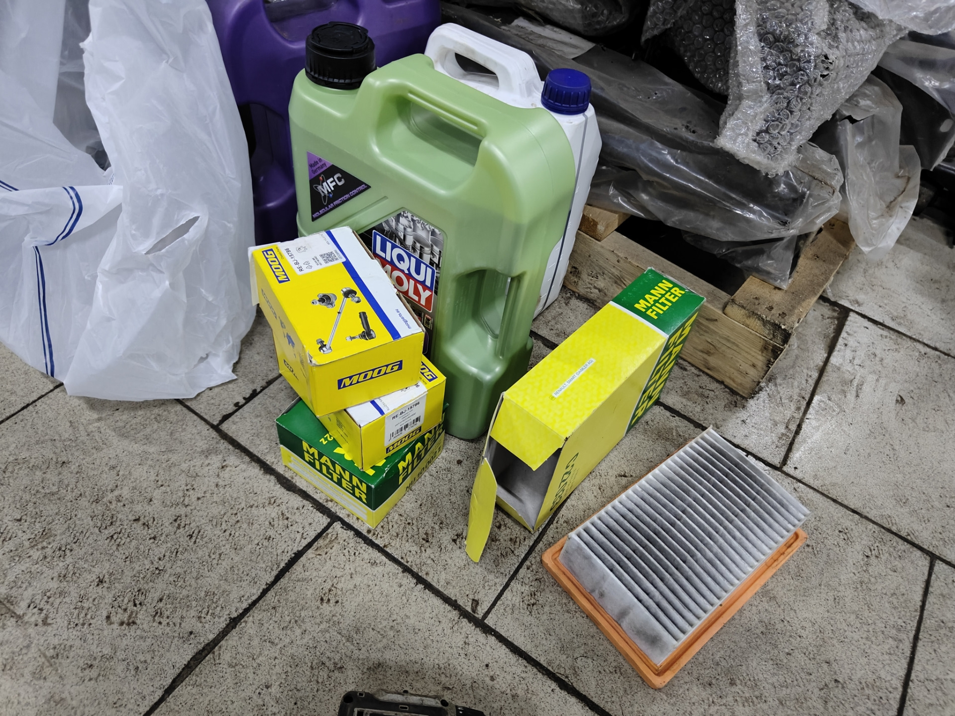 Service time 🔧 — Smart fortwo (3G), 0,9 л, 2016 года | плановое ТО | DRIVE2