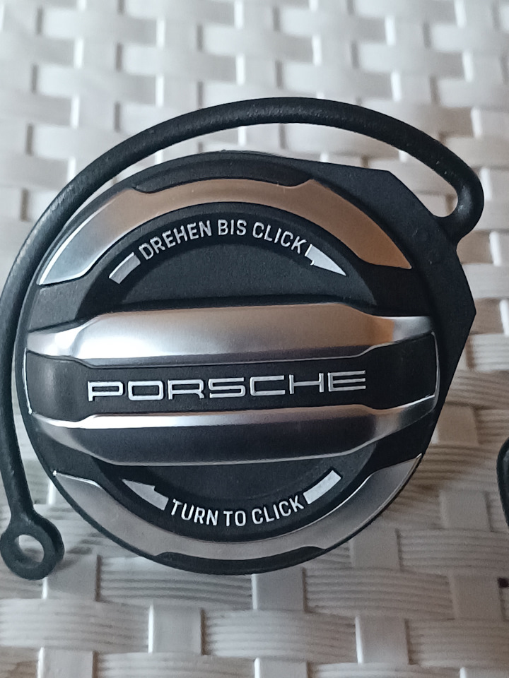 Крышка бака Porsche на Porsche Cayenne (3G), Porsche Cayenne E-Hybrid ...
