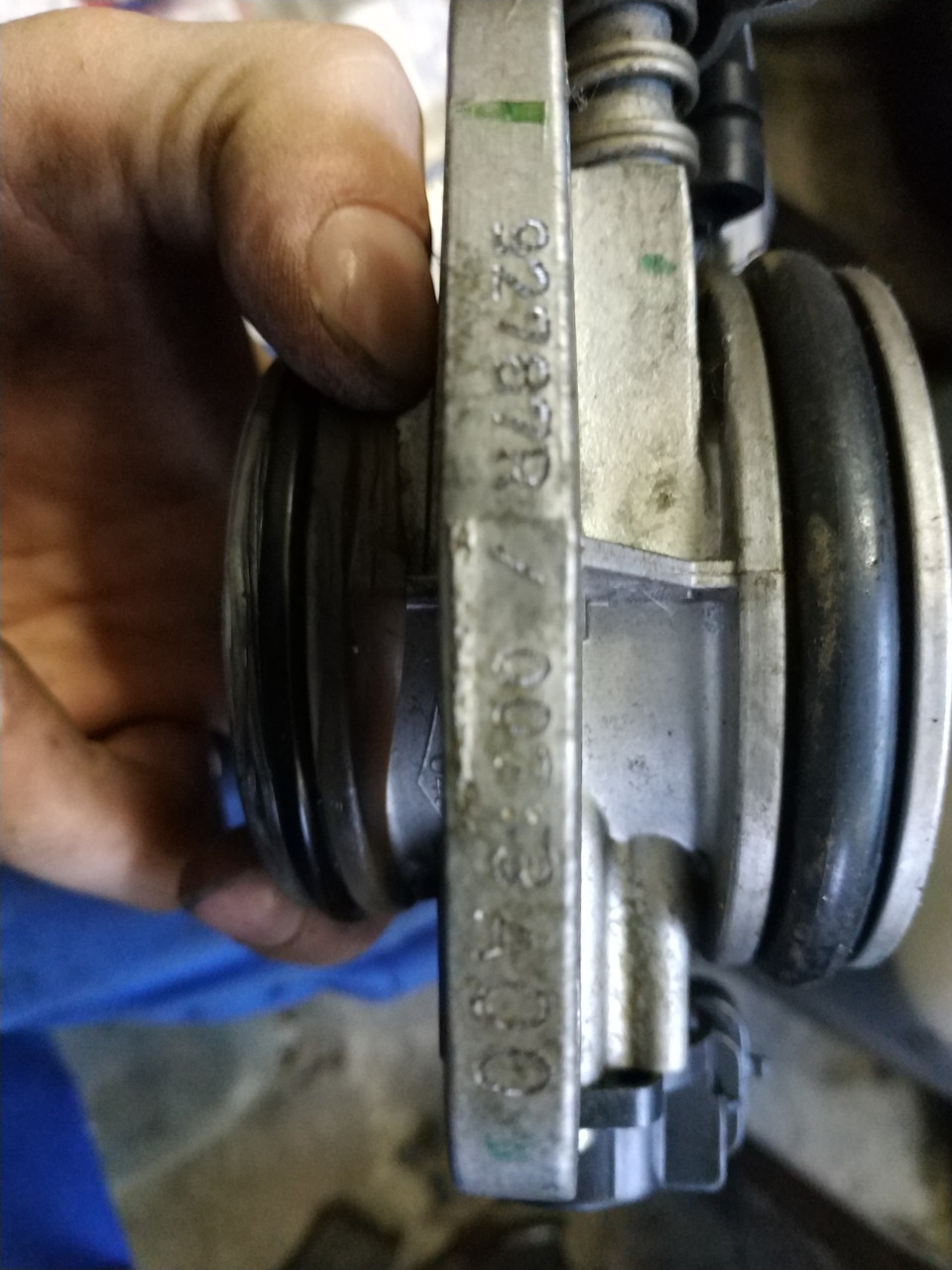 Замена электроного дроселя на механический — Lada Largus Cross, 1,6 л ...