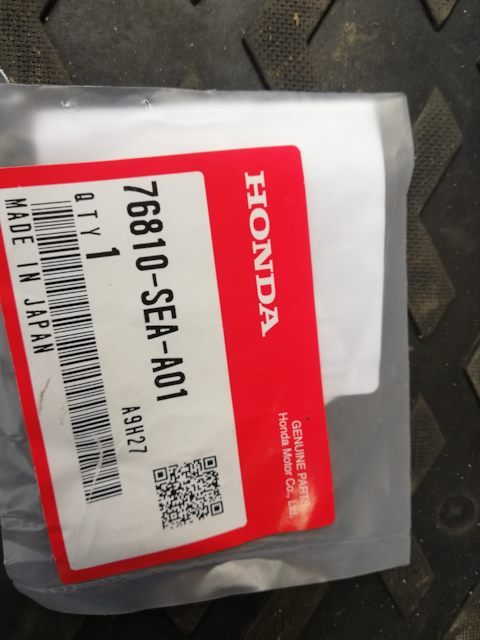 76810SEAA01 Форсунка омывателя Honda | Запчасти на DRIVE2