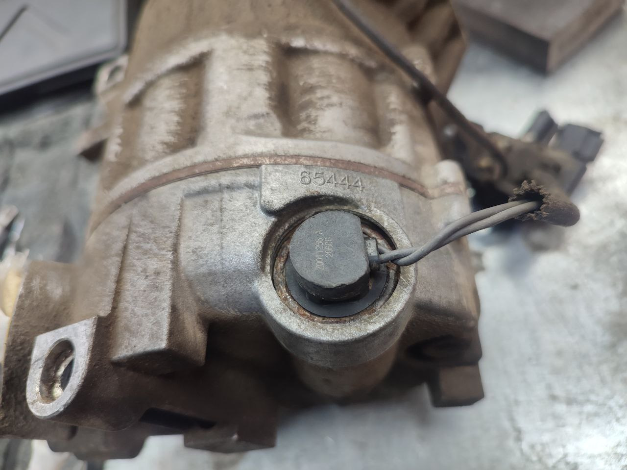 Ремонт кондиционера, замена клапана в компрессоре. Замена радиаторов ...