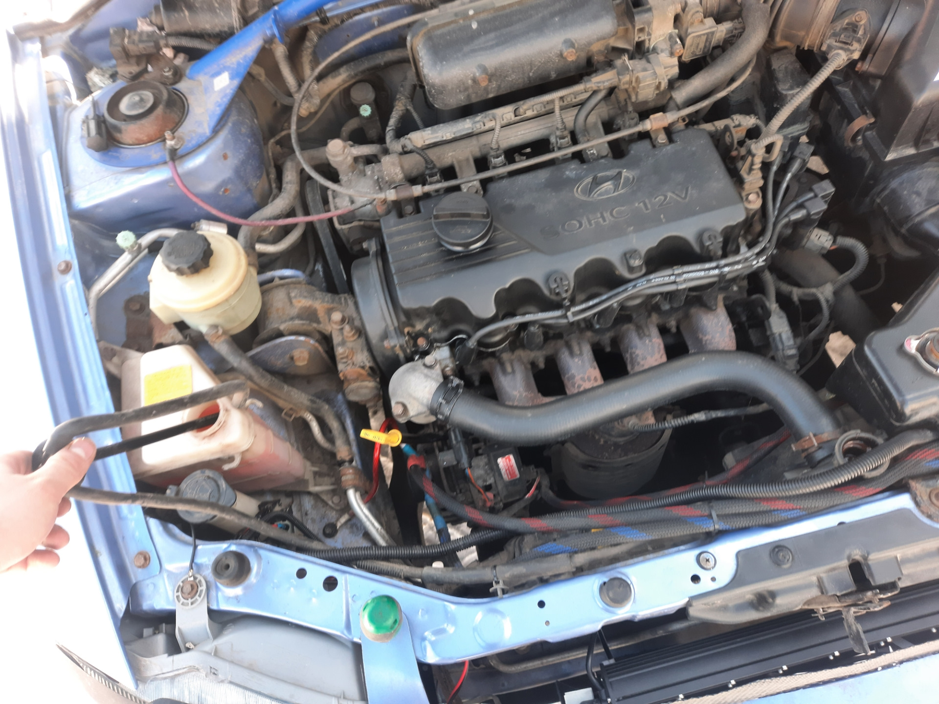 Новый расширительный бачок и патрубок + наклейка😉 — Hyundai Accent (2G ...