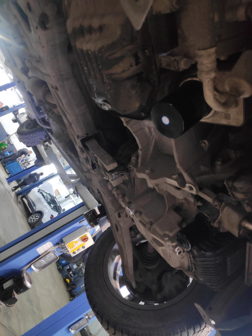 Замена масла в коробке у дилера 17000 — Haval Jolion, 1,5 л, 2023 года ...