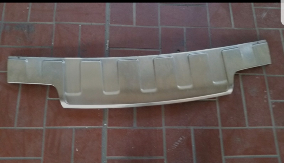 Ищу центральную часть спойлера переднего бампера — Porsche Cayenne (1G ...