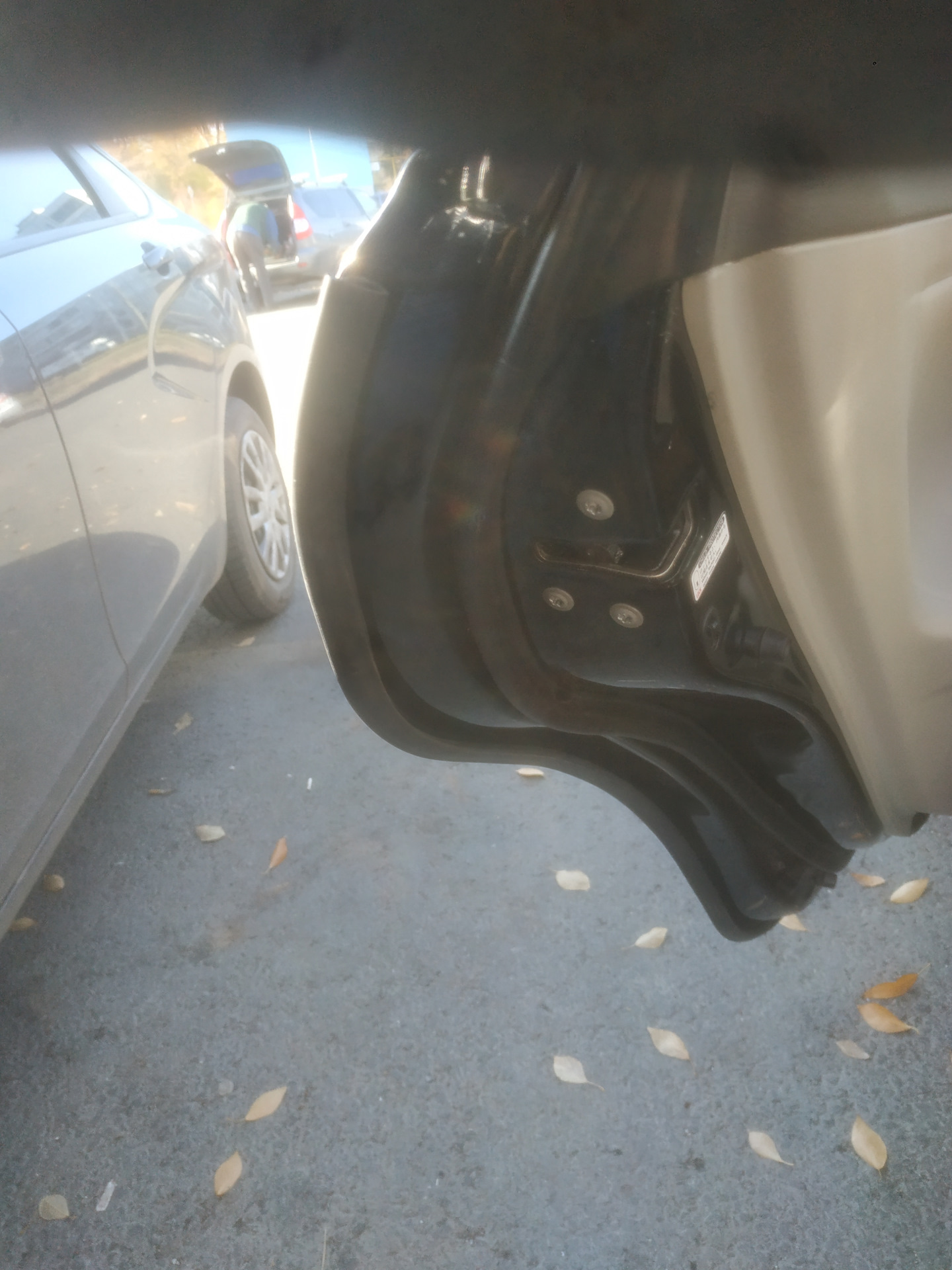 Уплотнение дверей — Toyota Camry (XV40), 2,4 л, 2010 года | аксессуары ...
