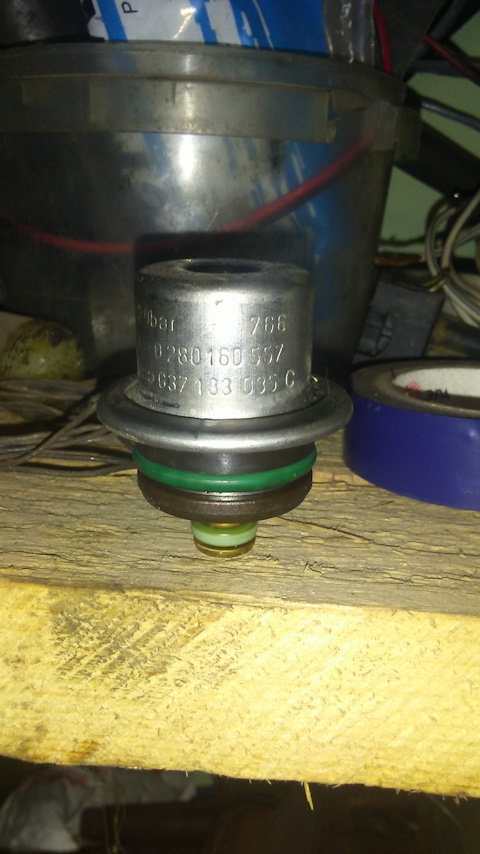 0280160557 Регулятор давления топлива BOSCH | Запчасти на DRIVE2