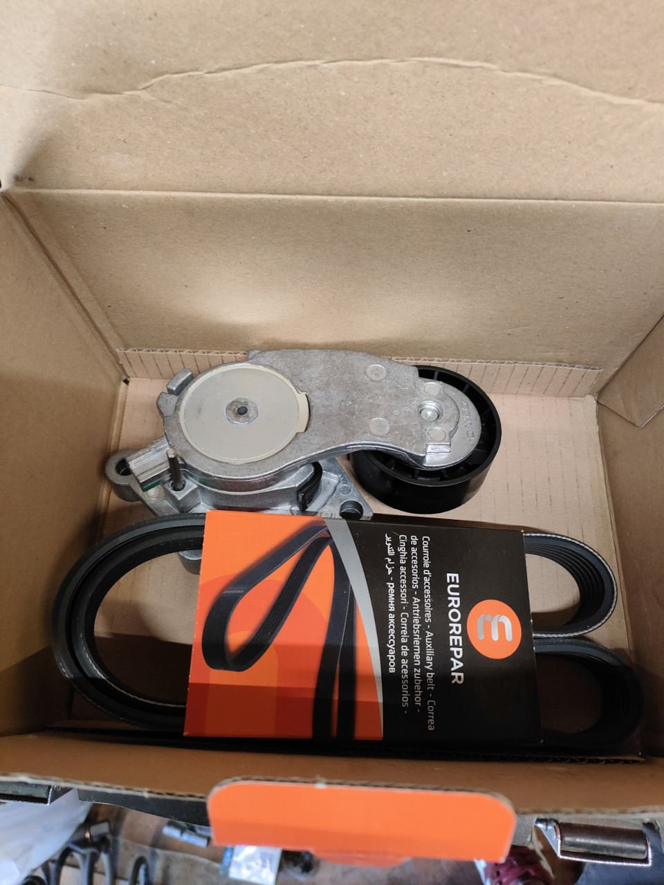 Замена ремня ГРМ на дизельном моторе DV6C (1.6 hdi ) 8кл 114ЛС ...