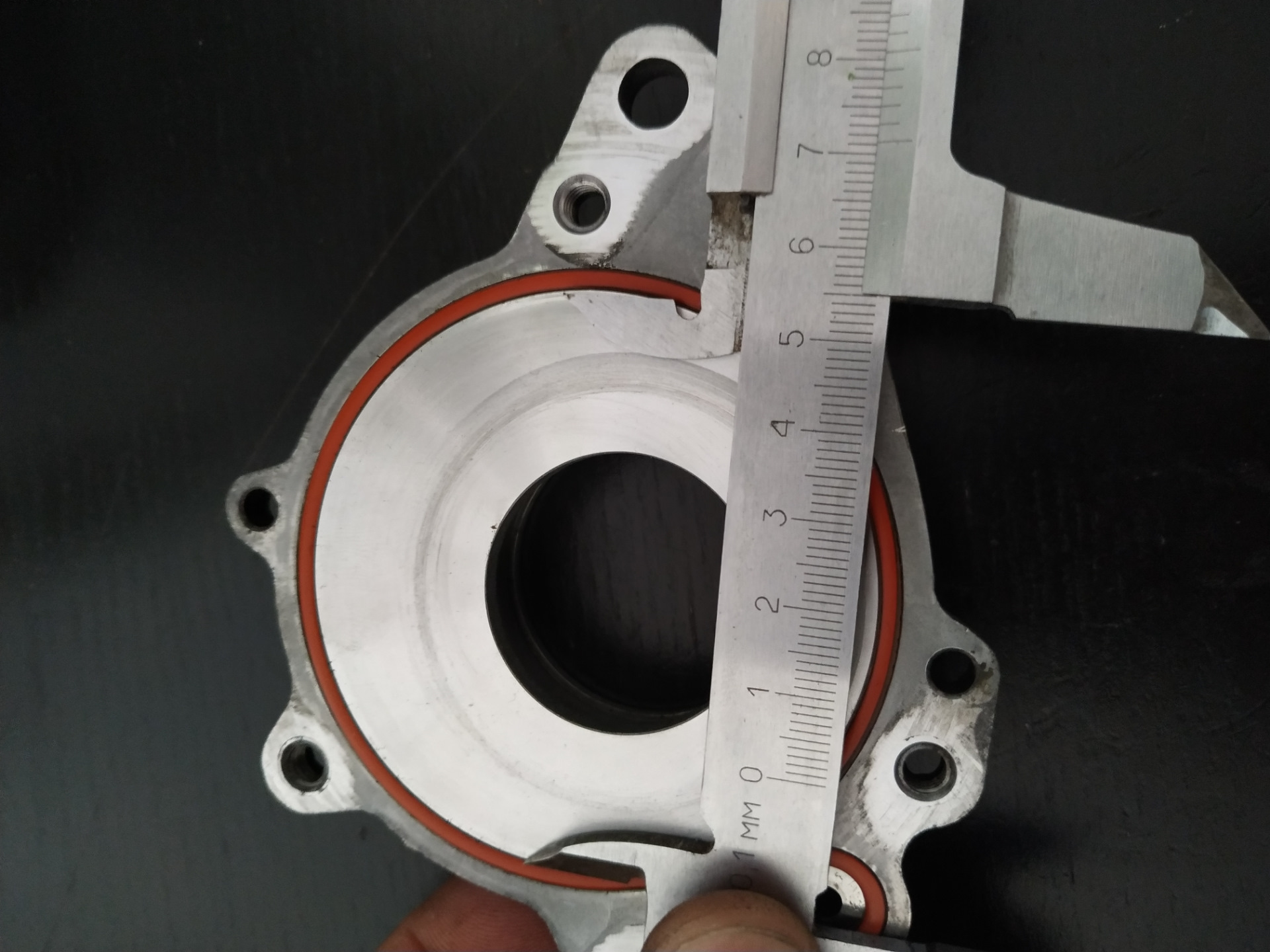 Вакуумный насос — Mitsubishi L200 (4G), 2,5 л, 2008 года | своими ...