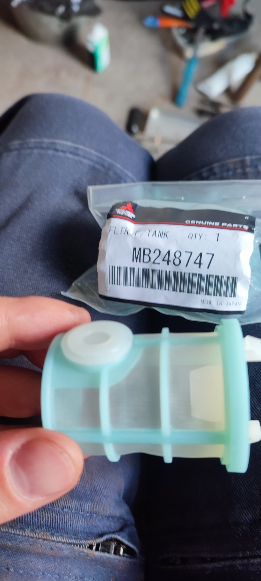 Замена топливных фильтров в баке — Mitsubishi Pajero Sport (3G), 2,4 л ...