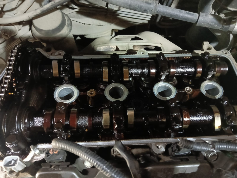 Замена цепи ГРМ, Муфты VVt . — Toyota Vitz (10), 1,3 л, 2001 года ...