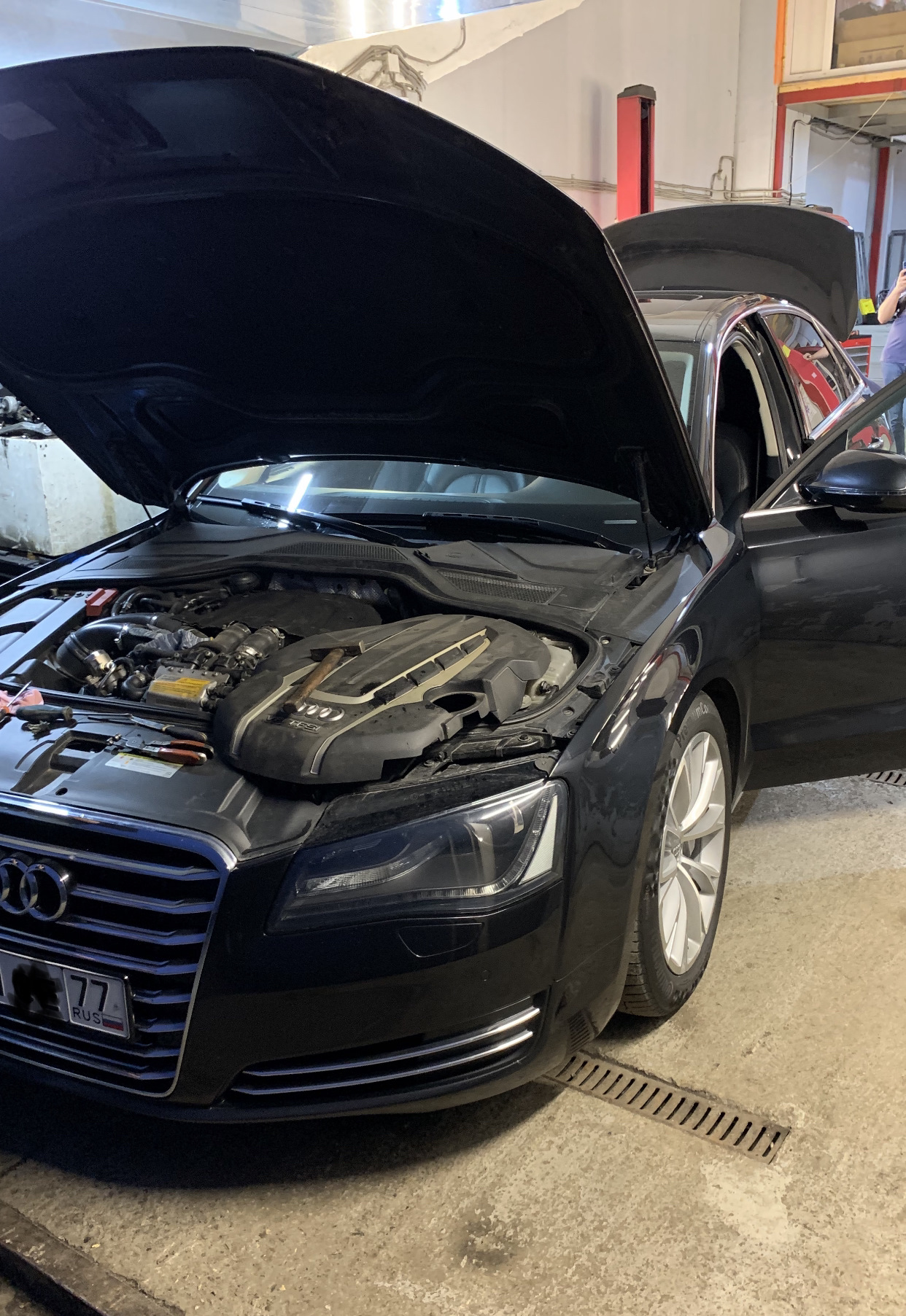 Замена ТНВД — Audi A8 (4H), 4 л., 2012 года | поломка | DRIVE2