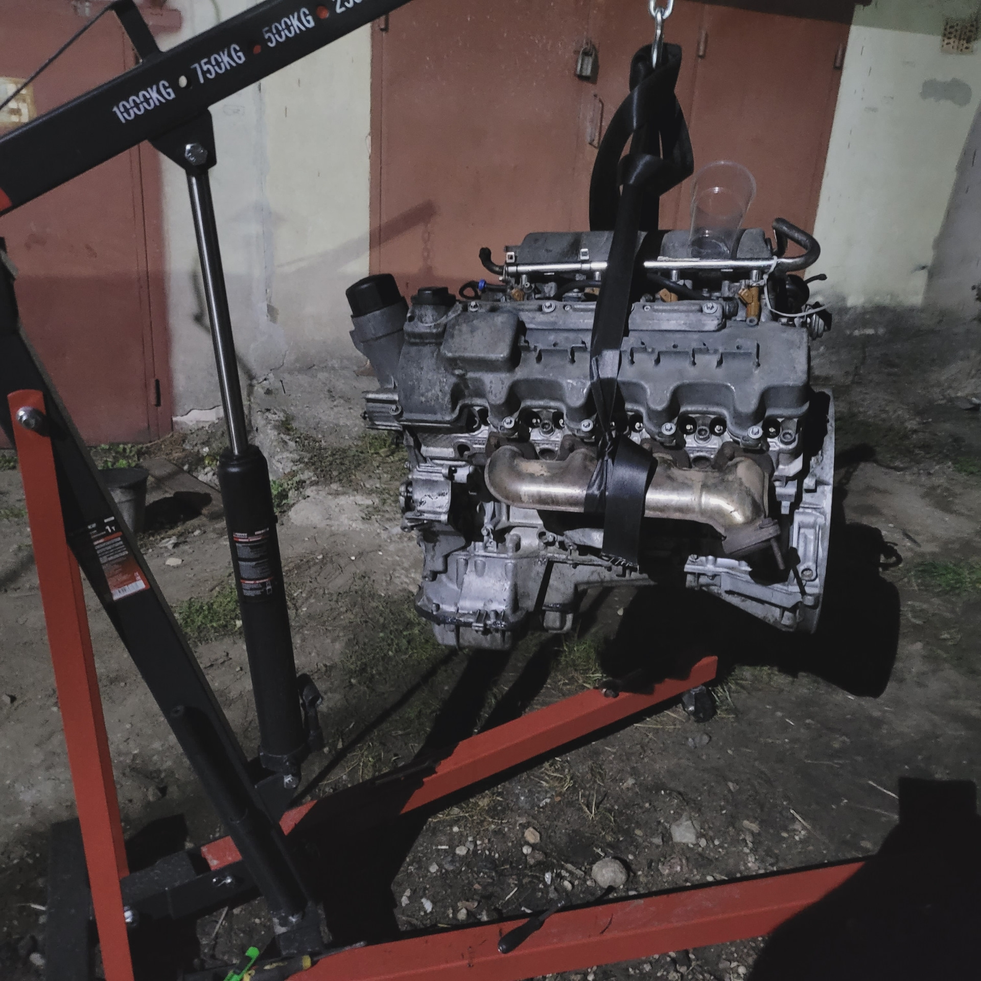 Немного запчастей для установки мотора. — Mercedes-Benz E-Class Estate ...