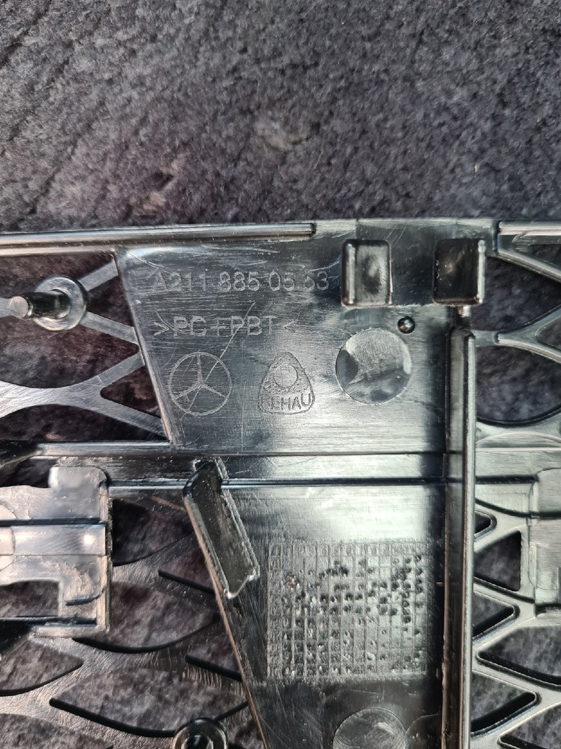 Запись №86. Решетка бампера — Mercedes-Benz E-Class Estate (S211), 3,2 ...