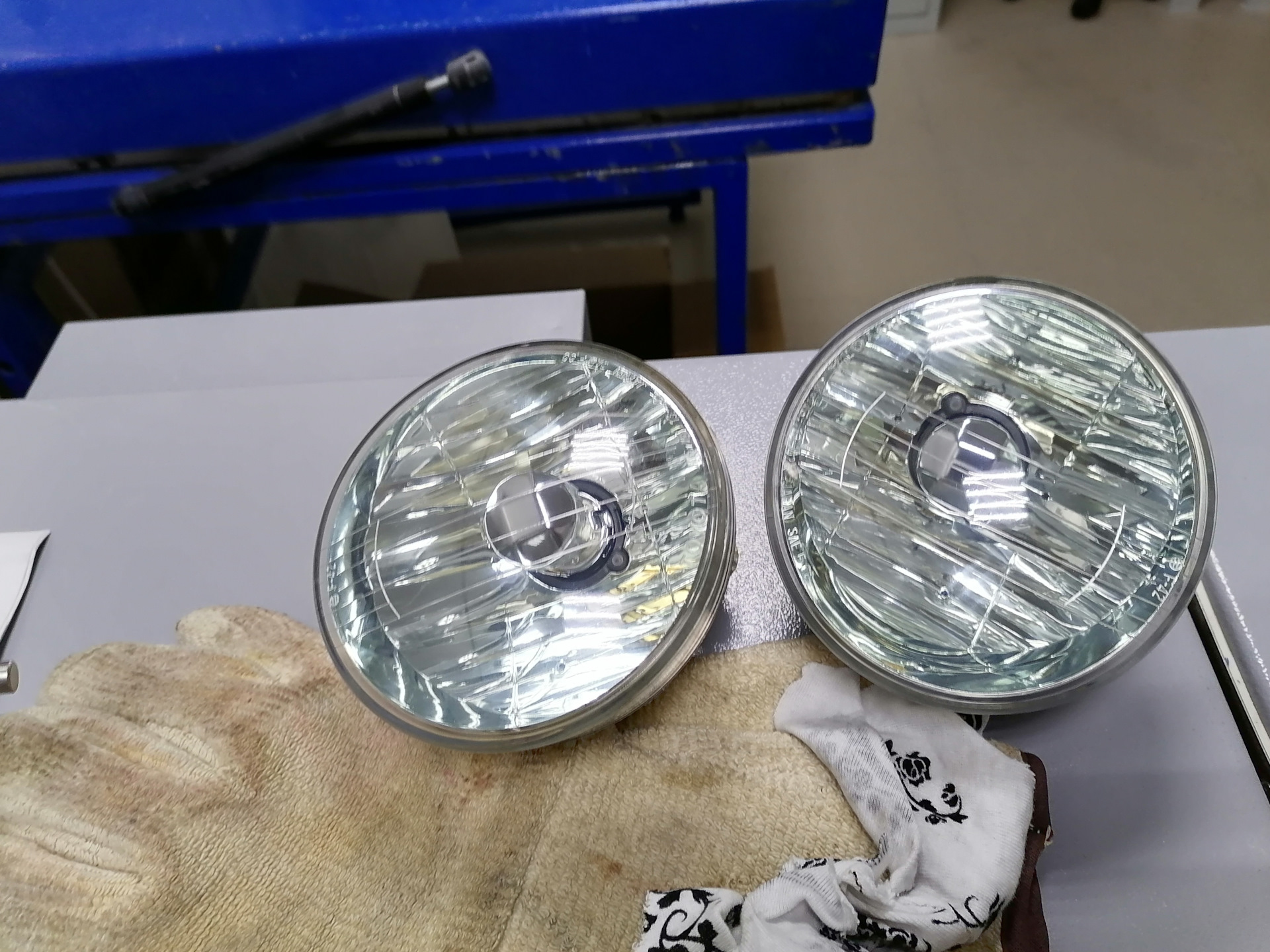 Полировка фар Китайской жидкостью. — DRIVE2