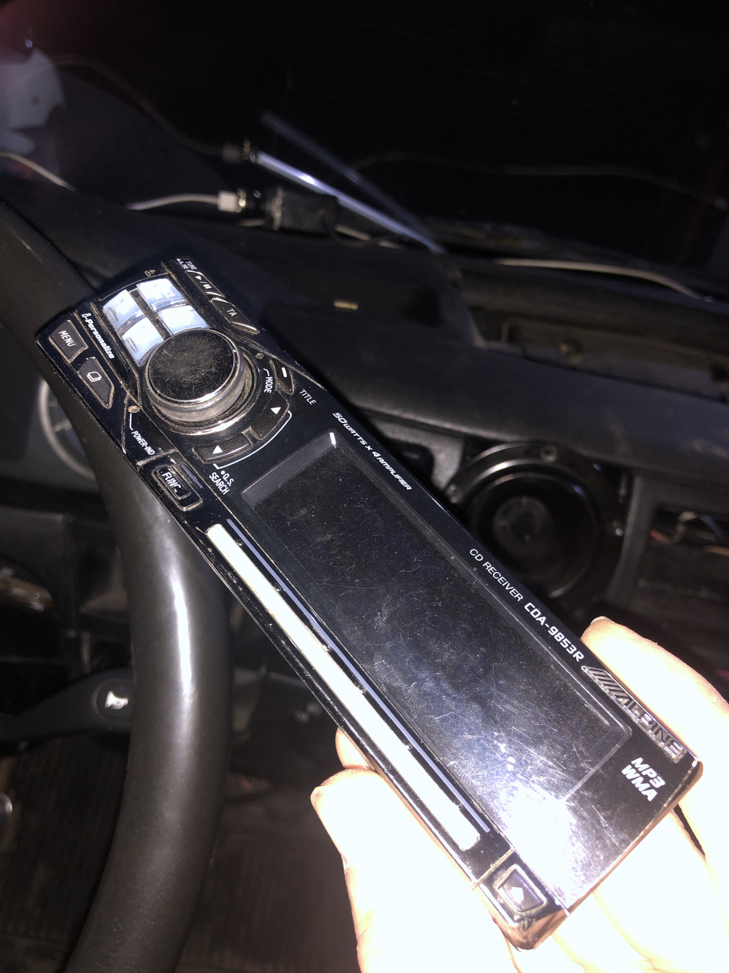 Замена салонного фильтра на Mann FP1919 — Toyota Camry (XV50), 2,5 л, 2015 года | своими руками ...