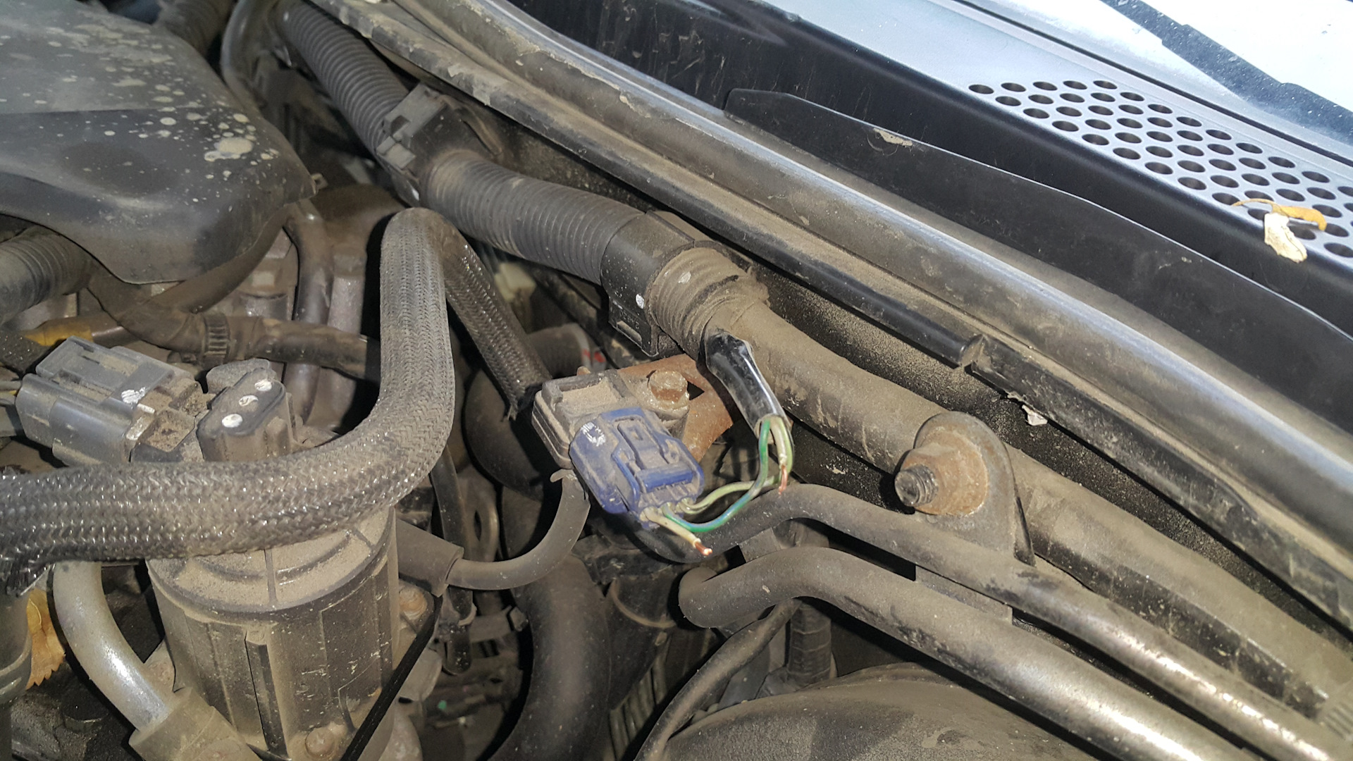 Замена задних амортизаторов — Skoda Superb Mk1, 1,8 л, 2004 года ...