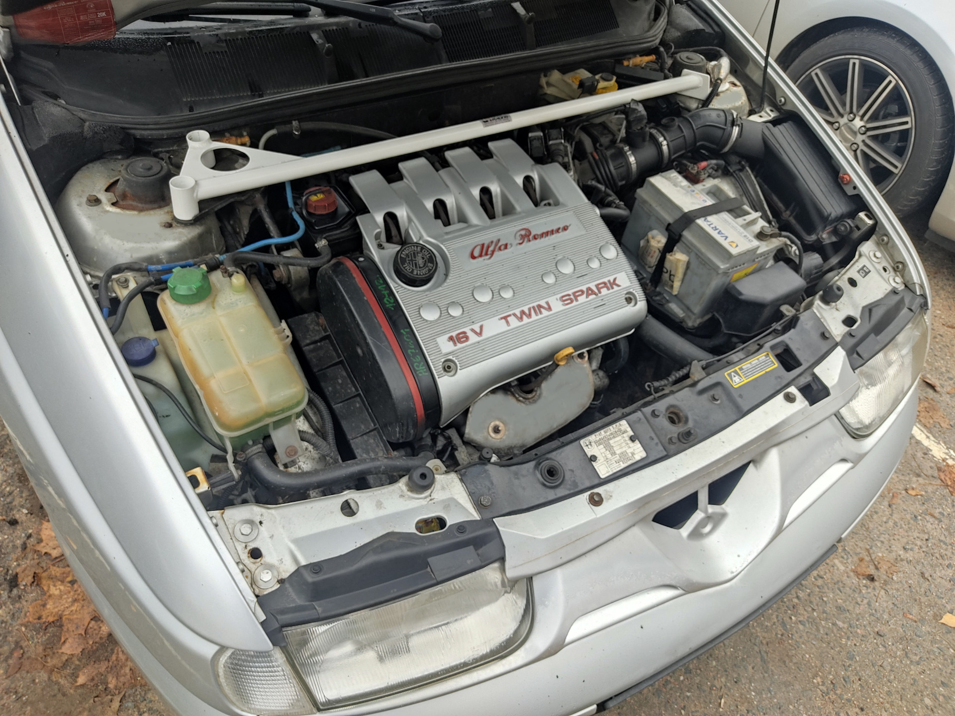 Распорка передних стоек ULTRA RACING на Alfa Romeo 146 ti — Alfa Romeo ...