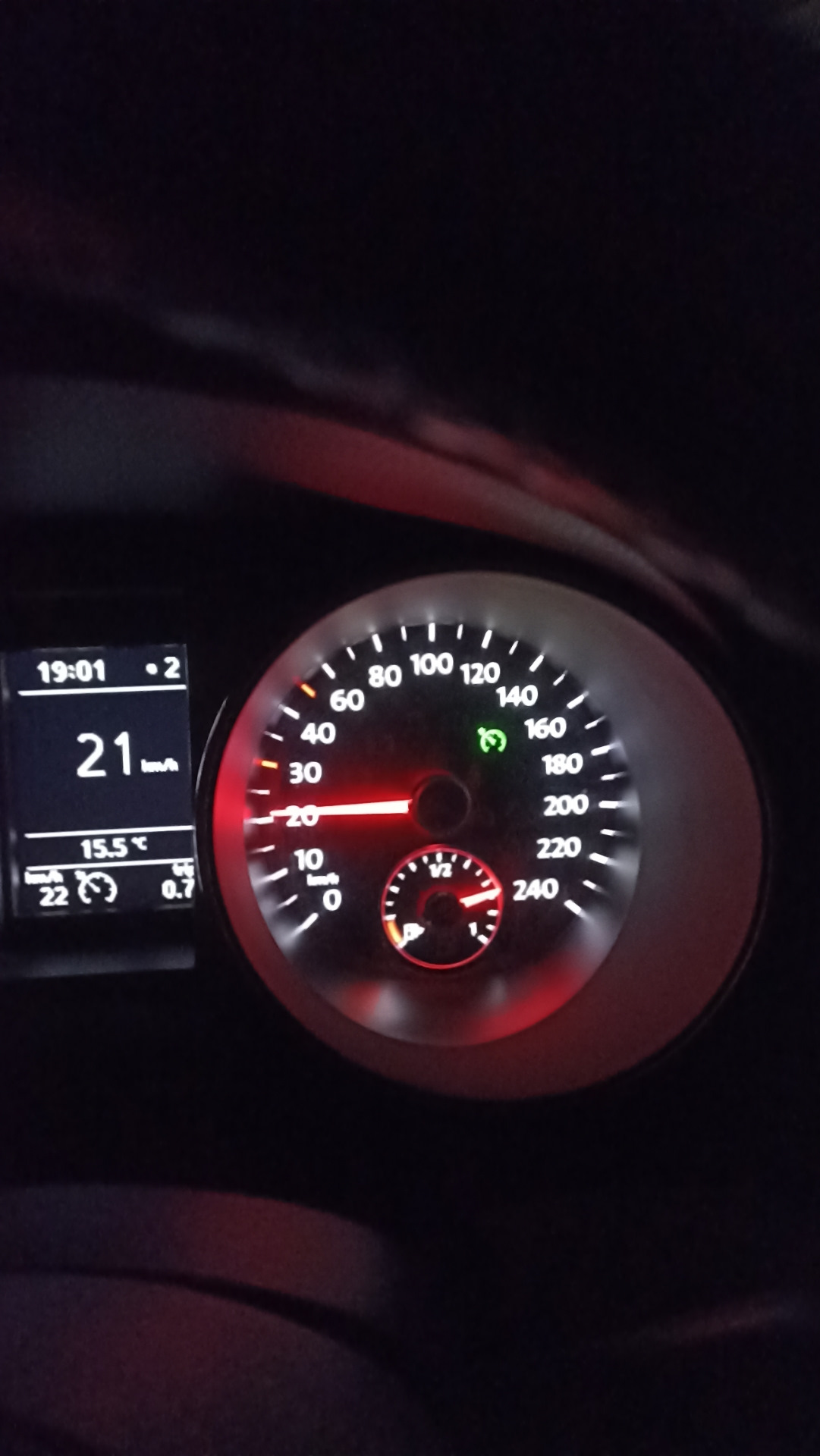 #91 Камера в значок + круиз — Volkswagen Golf Mk6, 1,4 л, 2010 года ...