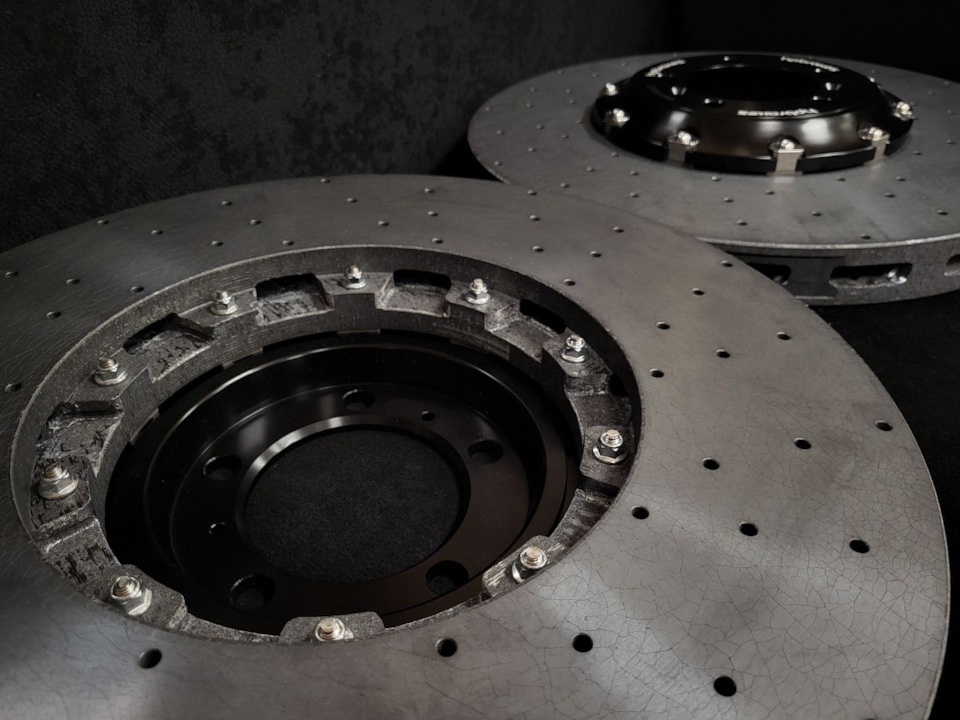 Карбон-керамические тормозные диски для любых автомобилей от HPBrakes ...