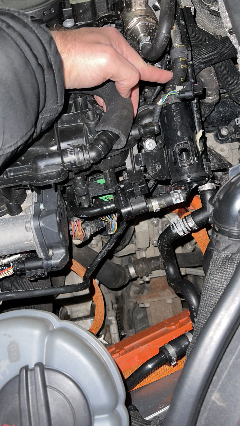 P2187 и P0441 всё по адсорберу — Audi A8 (D4), 2 л, 2013 года | визит ...