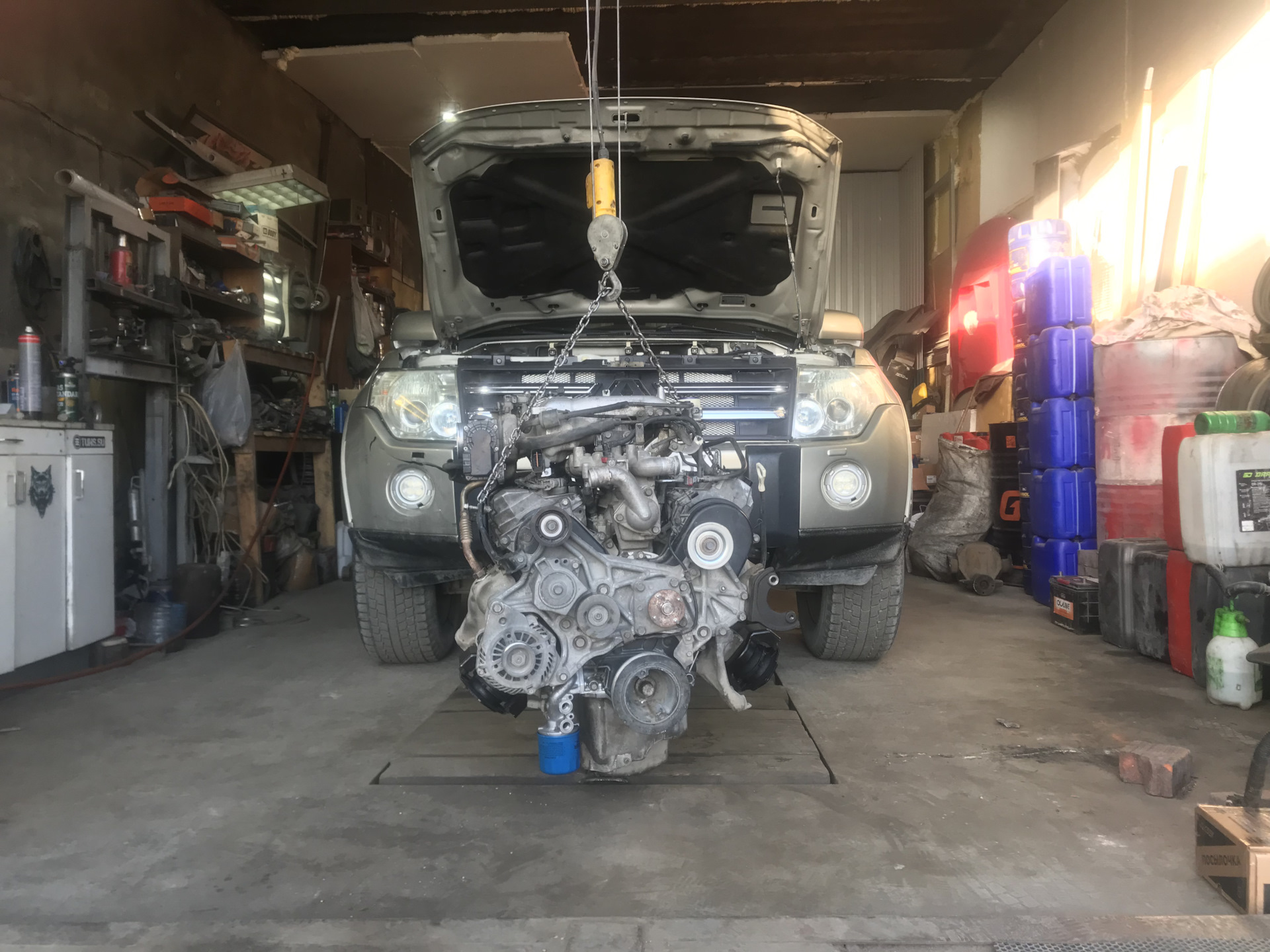 Тук-тук! Кто там? Или капиталка 6G75 — Mitsubishi Pajero (4G), 3,8 л ...