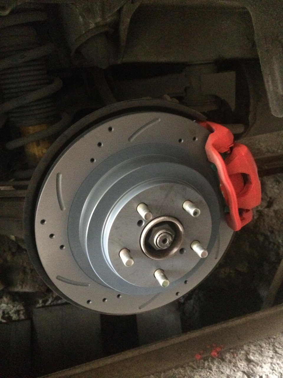 Тормоза наше все! G-Brake с перфорацией и насечками в круг — Subaru ...