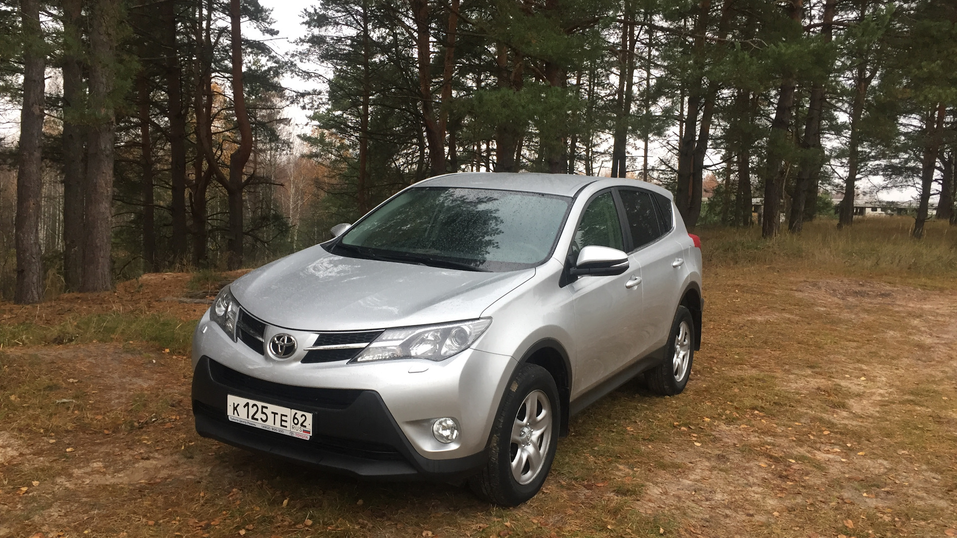 Toyota RAV4 (IV) 2.0 бензиновый 2015 | SILVER RAVEN на DRIVE2