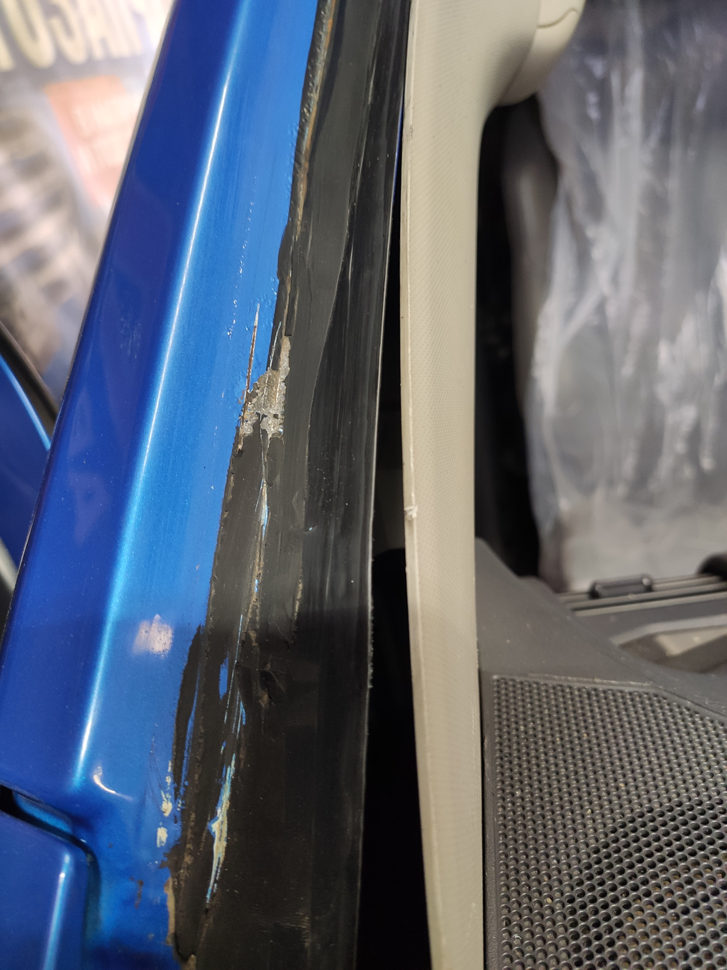 86. Замена ветрового стекла — Chevrolet TrailBlazer (2G), 2,8 л, 2014 ...