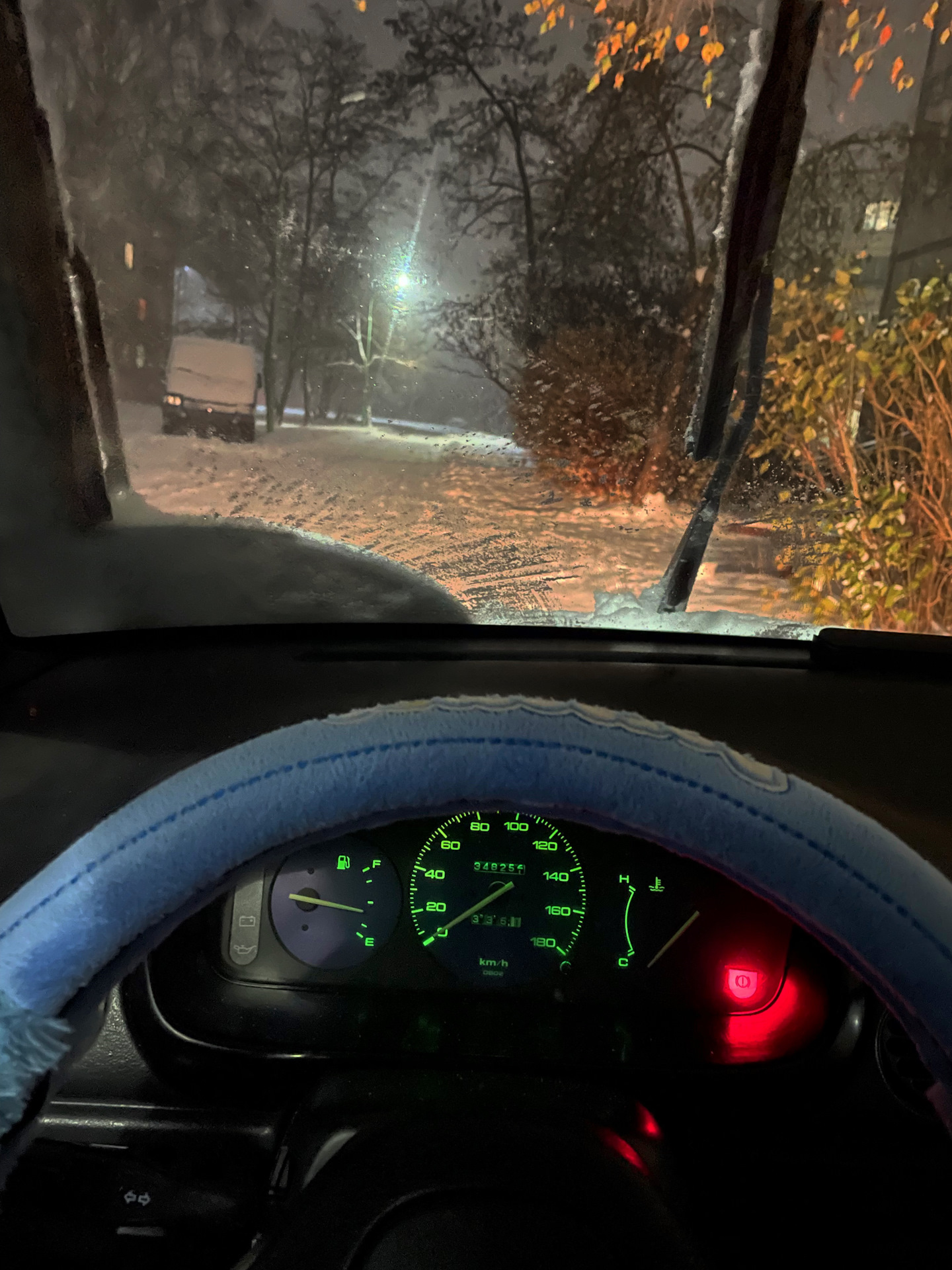 вопросик — Mazda 121 III, 1,3 л, 1994 года | наблюдение | DRIVE2