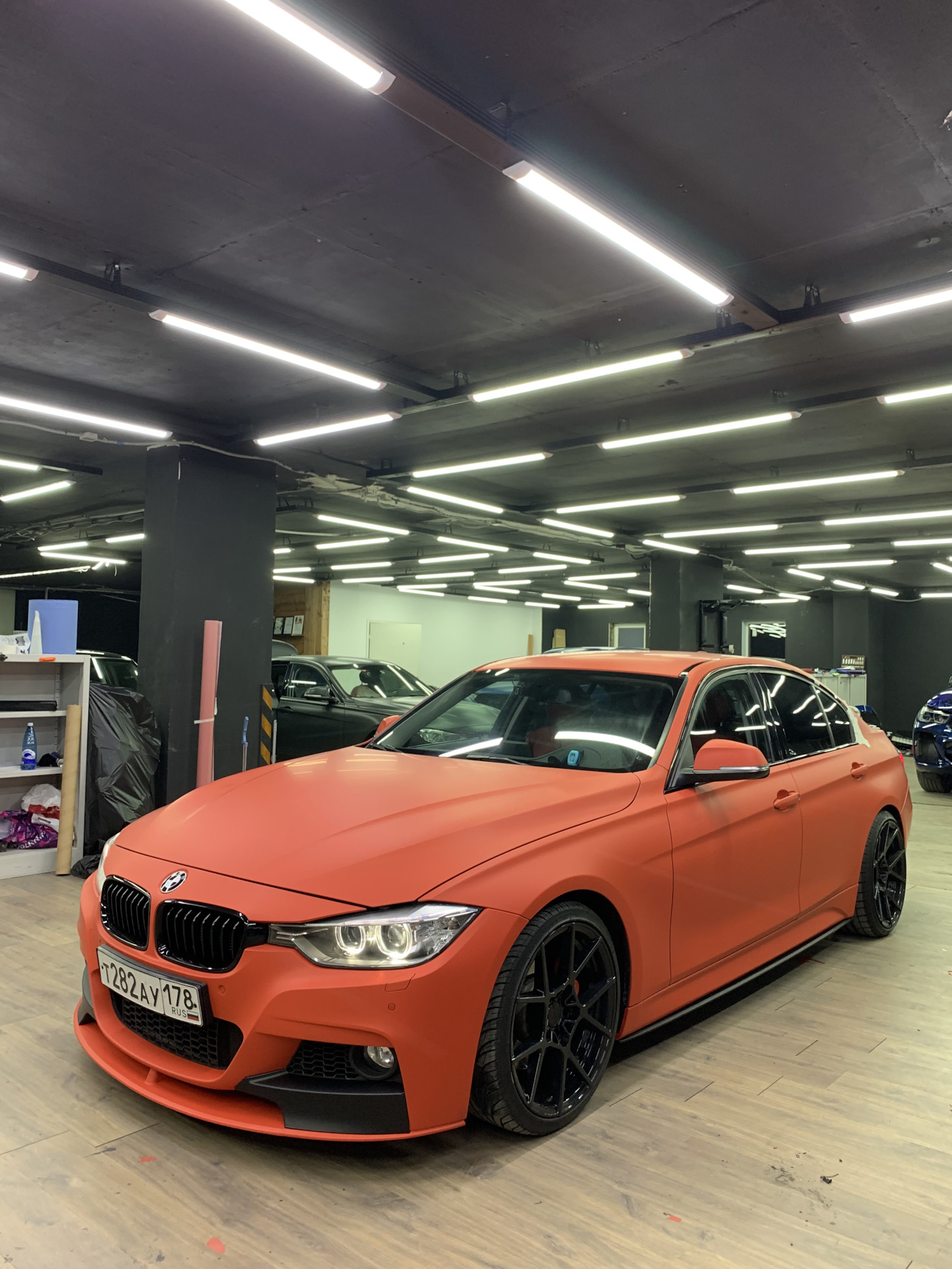 Mandarin orange 🍊 — BMW 3 series (F30), 1,6 л, 2014 года | стайлинг ...