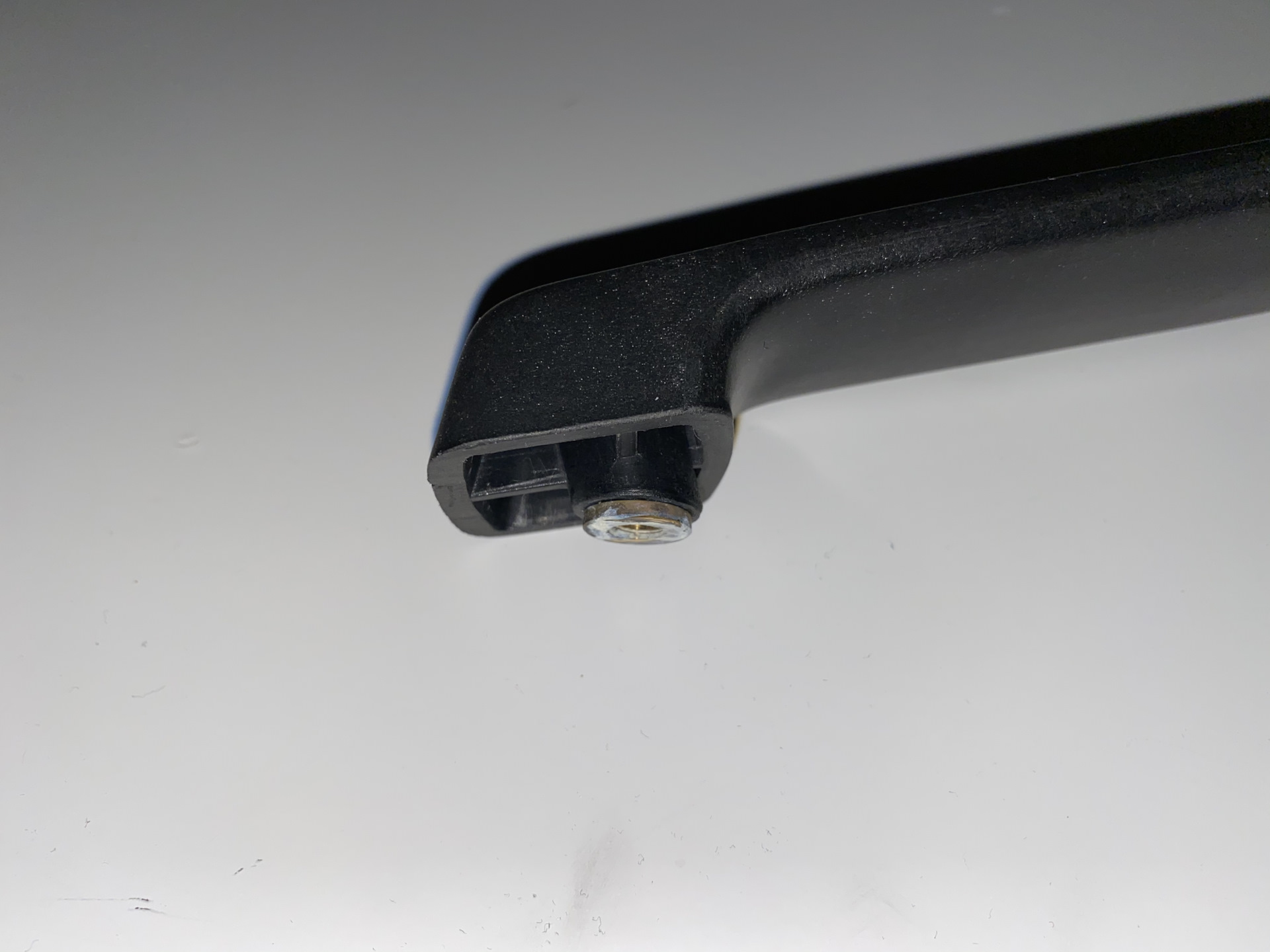 Ручка крышки багажника — Mercedes-Benz G-Class (W463 1G), 3,5 л, 1993 ...