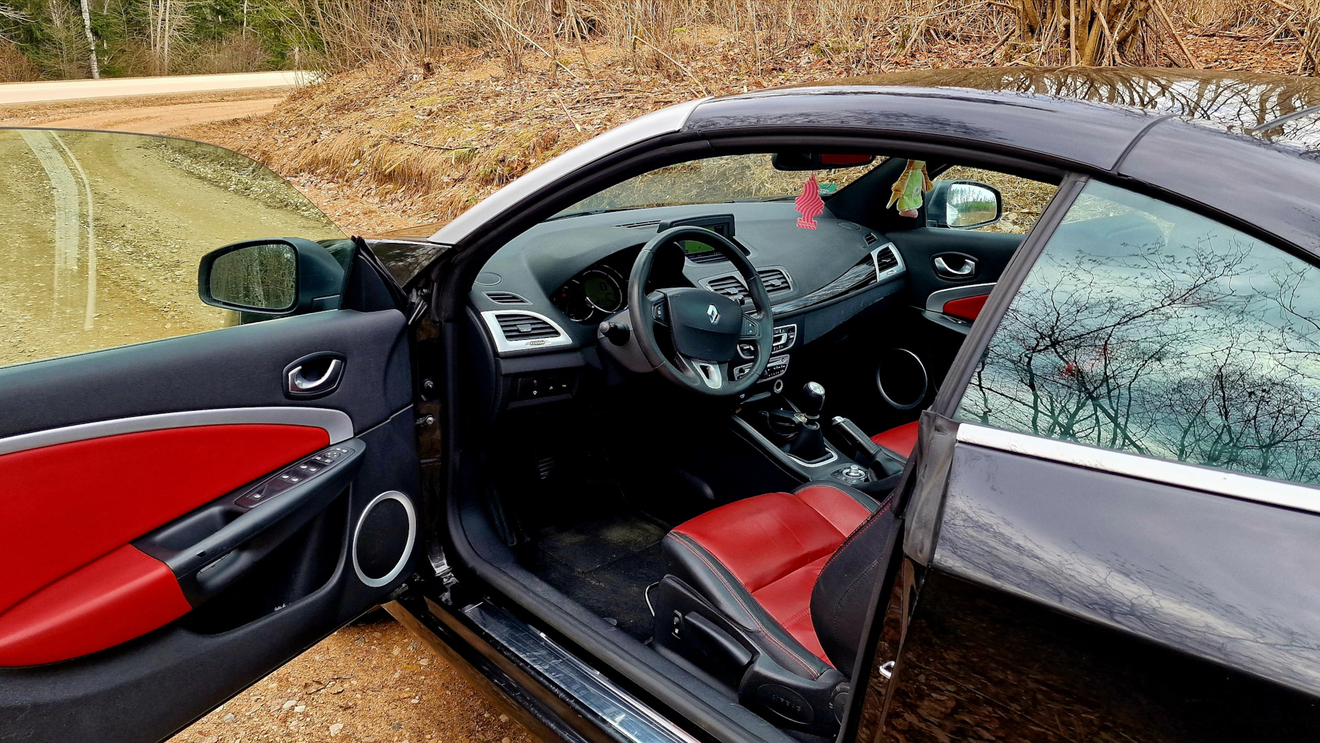 Renault Megane CC III 1.5 дизельный 2010 | на DRIVE2