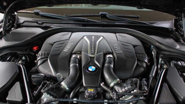 BMW 5 series (G30) 4.4 бензиновый 2017 | M550iX V8 Beast ㋡ на DRIVE2