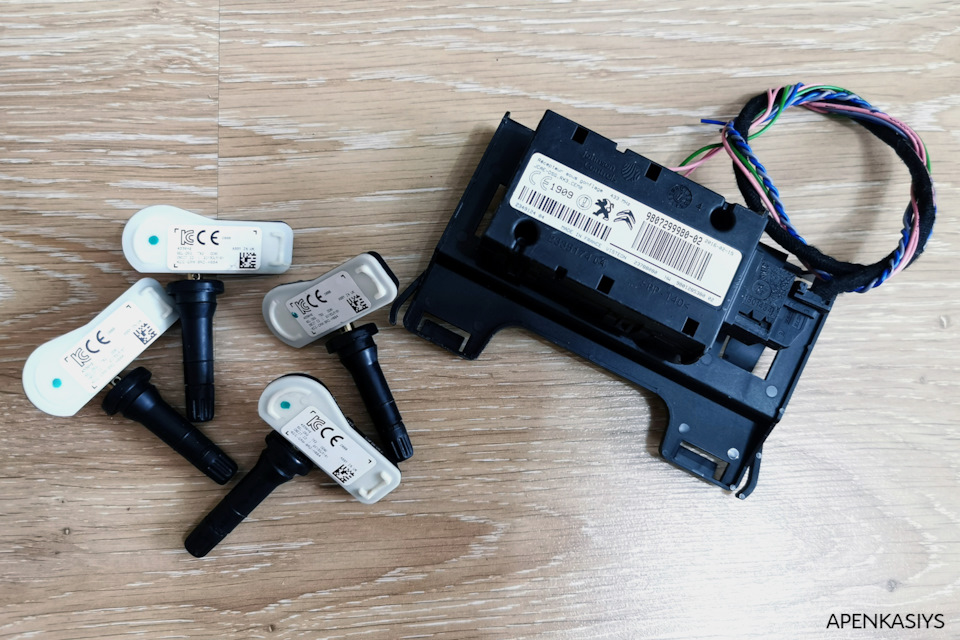 Установка системы прямого контроля давления в шинах или "Прикручиваем ...