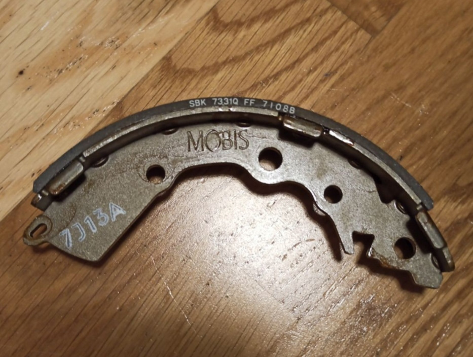 583501YA00 Комплект тормозных колодок, 4шт KIA HYUNDAI | Запчасти на DRIVE2