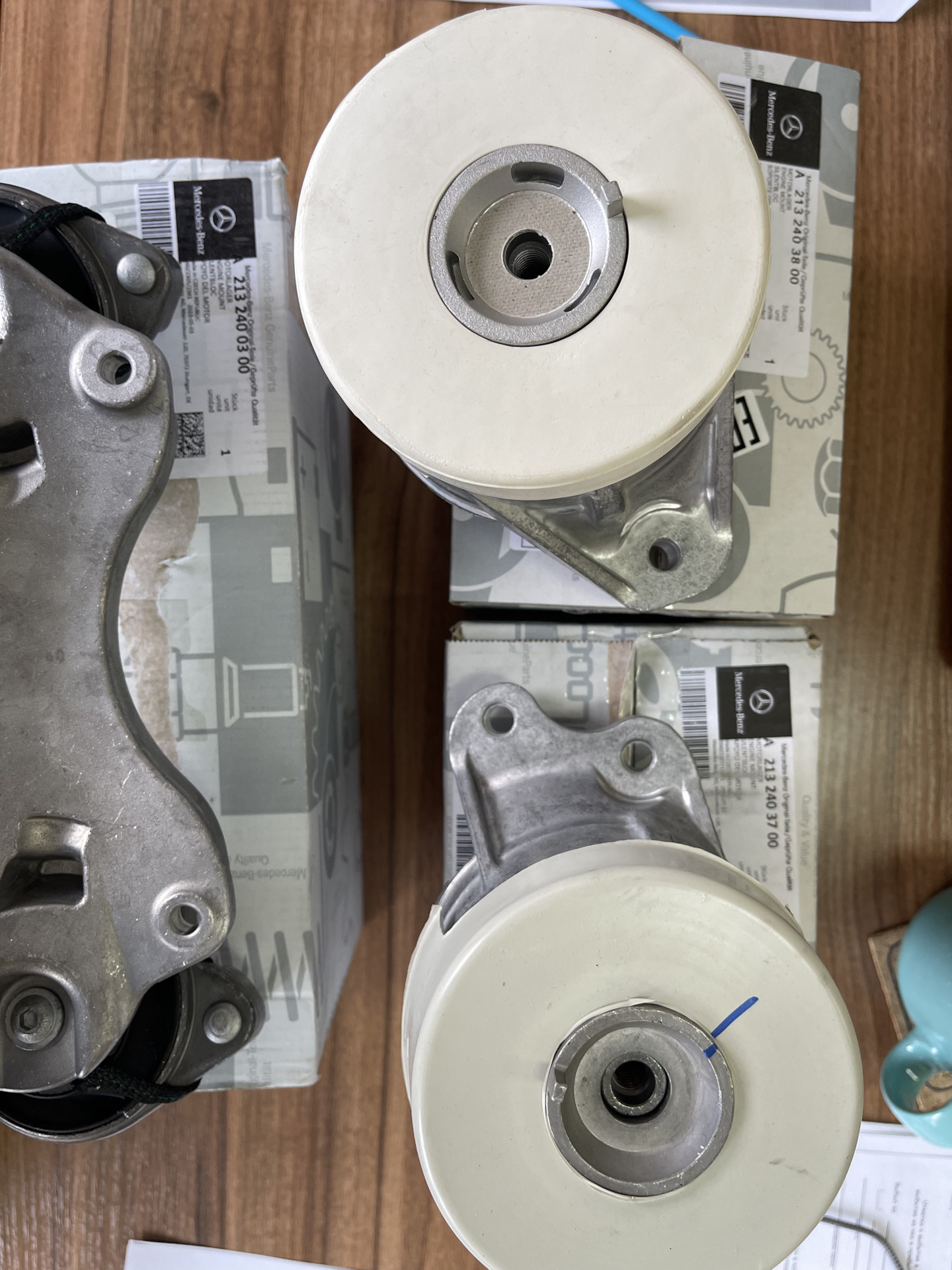 Замена подушек двигателя и подушки коробки — Mercedes-Benz GLC AMG 43 ...