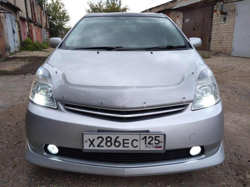 Тюнячка — Toyota Prius (20), 1,5 л, 2006 года | стайлинг | DRIVE2