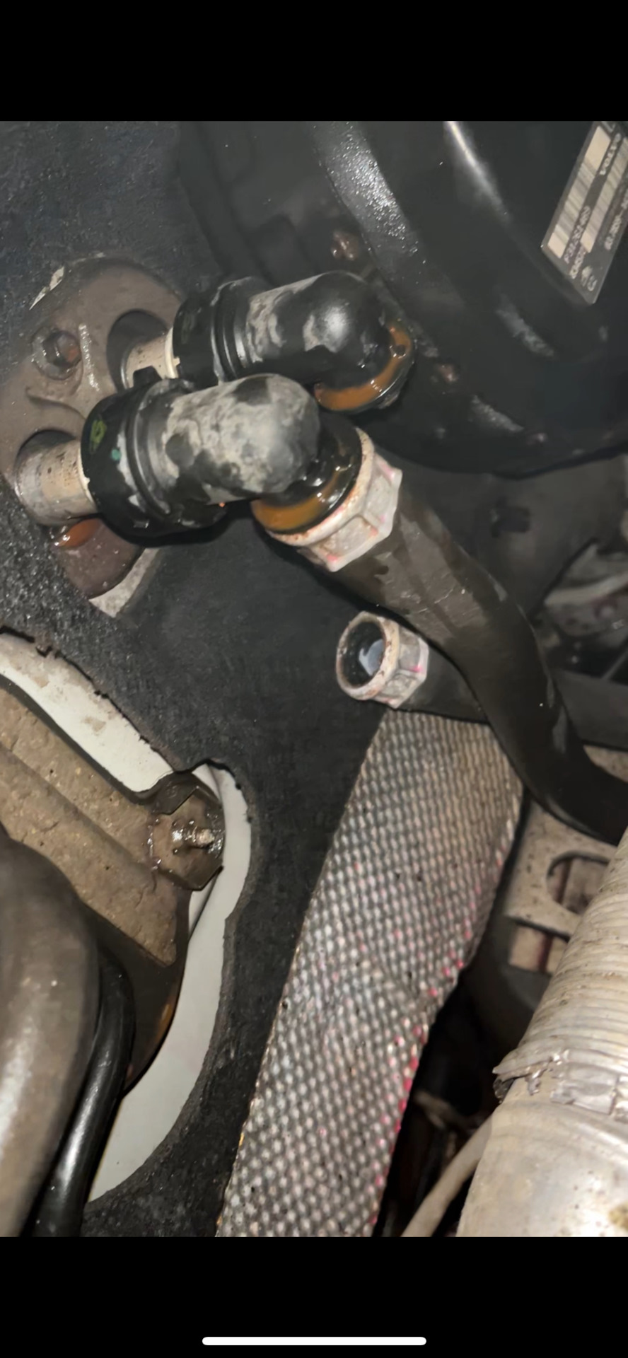 Патрубки печки — Volvo S60 (1G), 2,4 л, 2008 года | поломка | DRIVE2