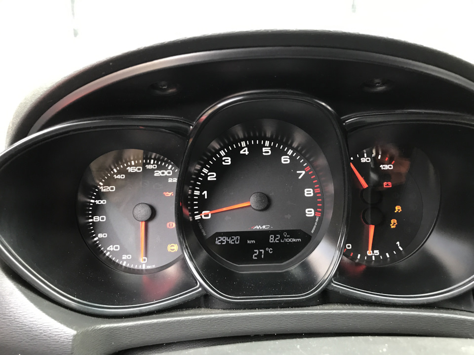 Приборная панель Porsche edition: — Lada Vesta SW (1G), 1,6 л, 2019 ...