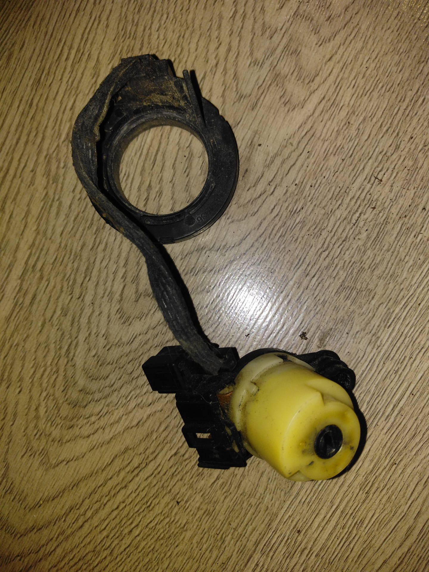 Чистим нычки запчастей. Меняем не нужное на нужное! — Volvo S40 (1G), 2 ...