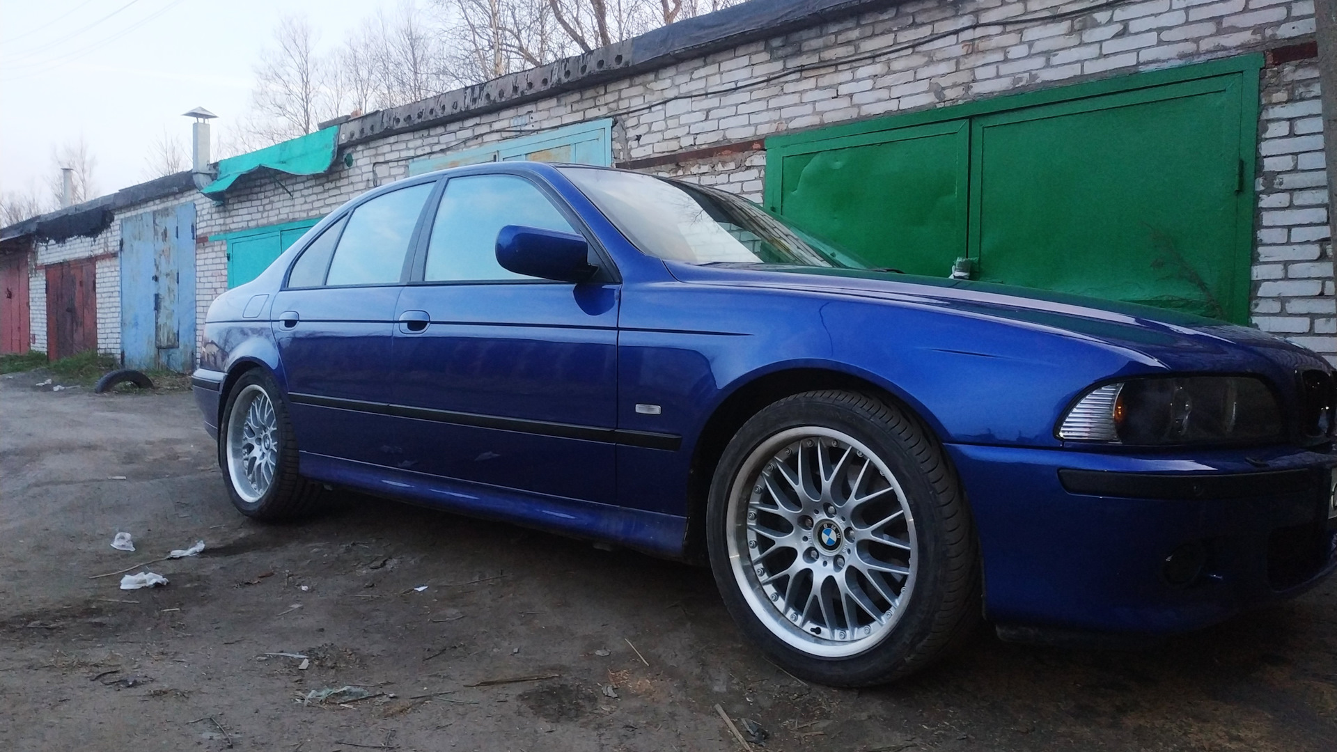 BMW 5 series (E39) 4.4 бензиновый 2001 | 540 на DRIVE2