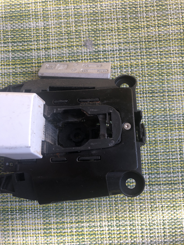 92233090 КОЖУХ РУЧКИ ДВЕРИ GM | Запчасти на DRIVE2