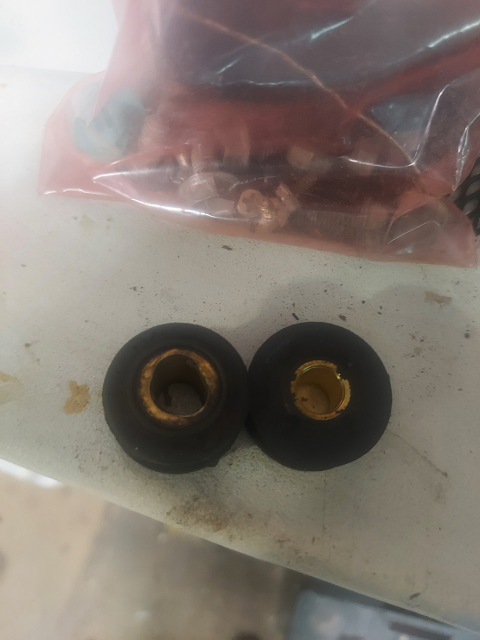 Втулки мкпп замена — Toyota Corolla (140/150), 1,4 л, 2007 года ...