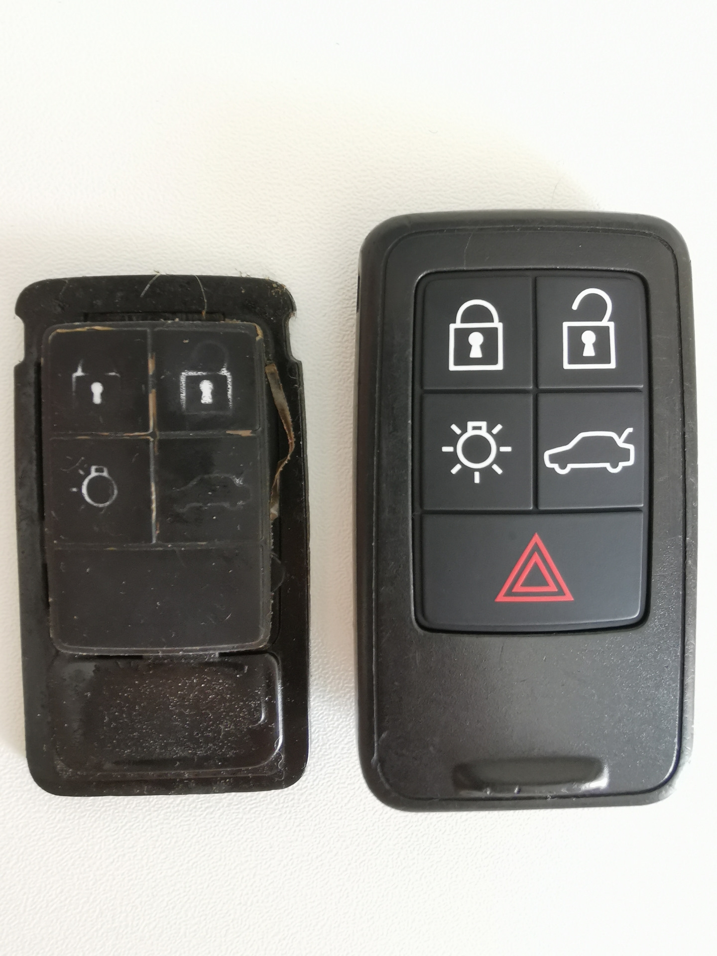 Замена кнопок ключа — Volvo S60 (2G), 2 л, 2011 года | другое | DRIVE2