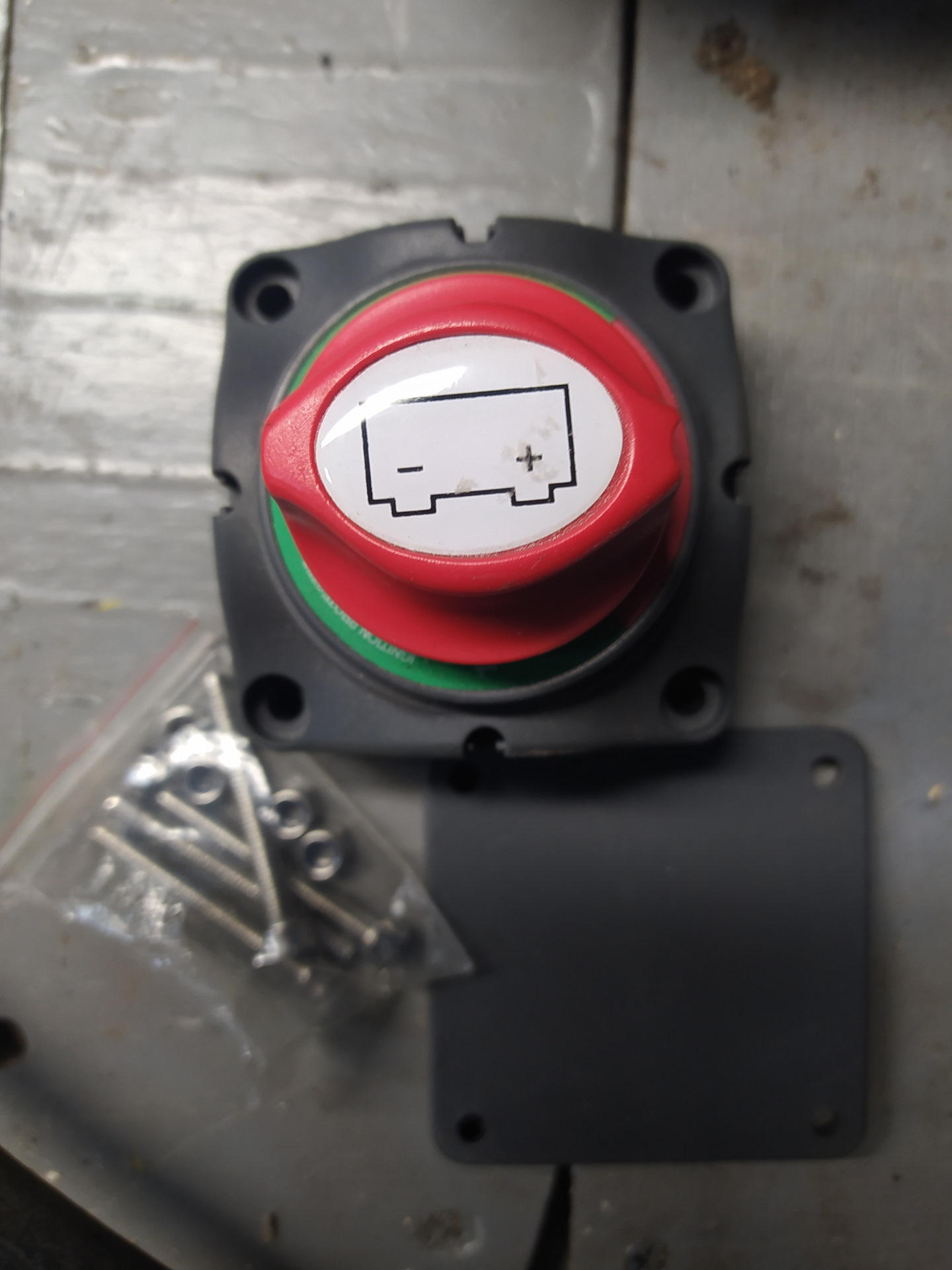 Устанавливаем и подключаем второй аккумулятор — УАЗ 3909, 2,4 л, 1997 года | своими руками | DRIVE2