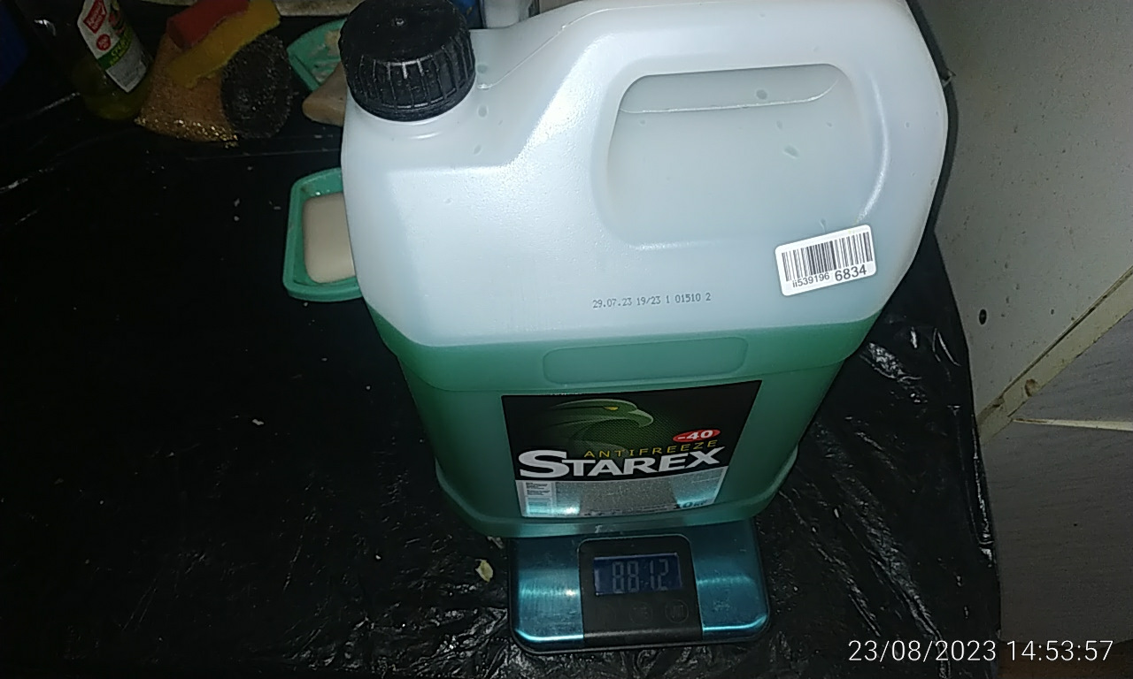 помогите)нужен нижний патрубок ож турбины — Volvo 850, 2,3 л, 1996 года ...