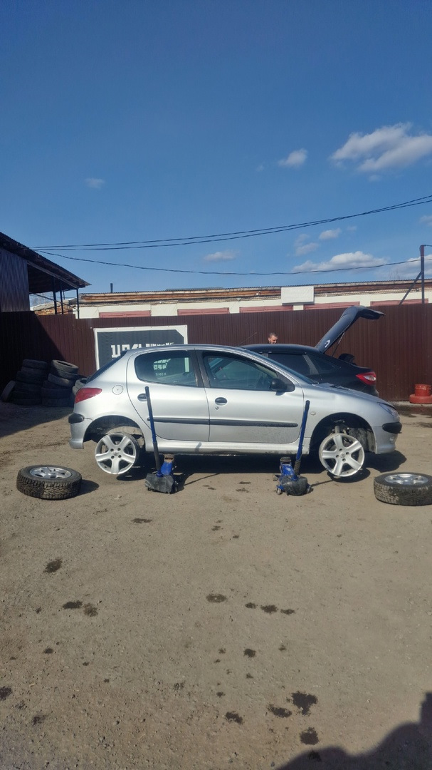 R16 на peugeot 206 — Peugeot 206, 1,4 л, 2005 года | колёсные диски | DRIVE2