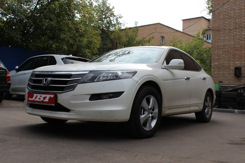 Honda Crosstour с тормозами JBT. — JBT Brake System на DRIVE2
