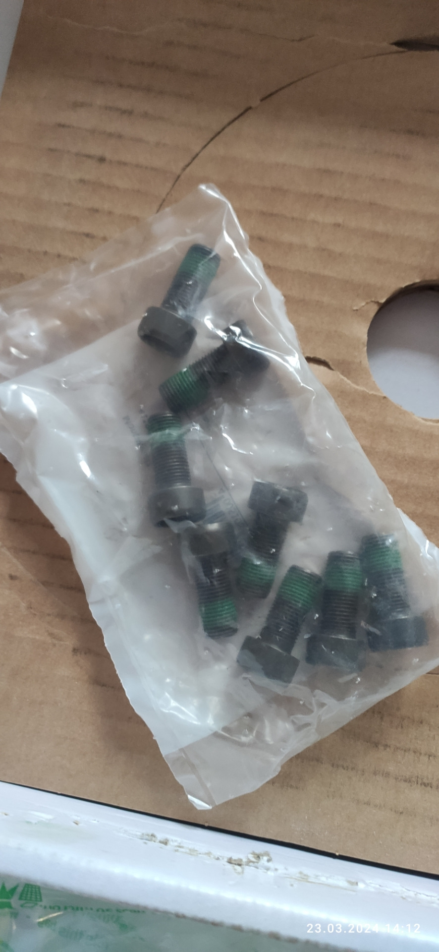 Замена сцепления и маховика = LUK 600014600 — Volkswagen Passat B7, 1,8 ...